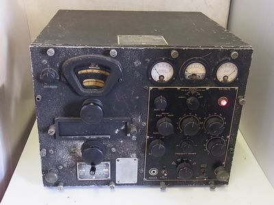 RCA RBB-1 軍用受信機を買取致しました。